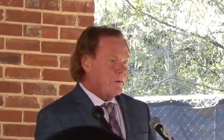 Mayoral candidates endure hour of Engster-induced boredom in next-to ...